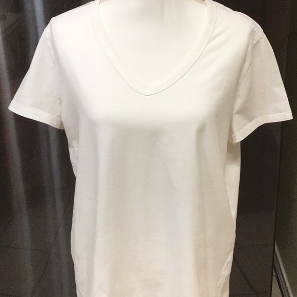 Universal Thread | Tops | Universal Thread V Neck S Slv Tee Xl | Poshmark